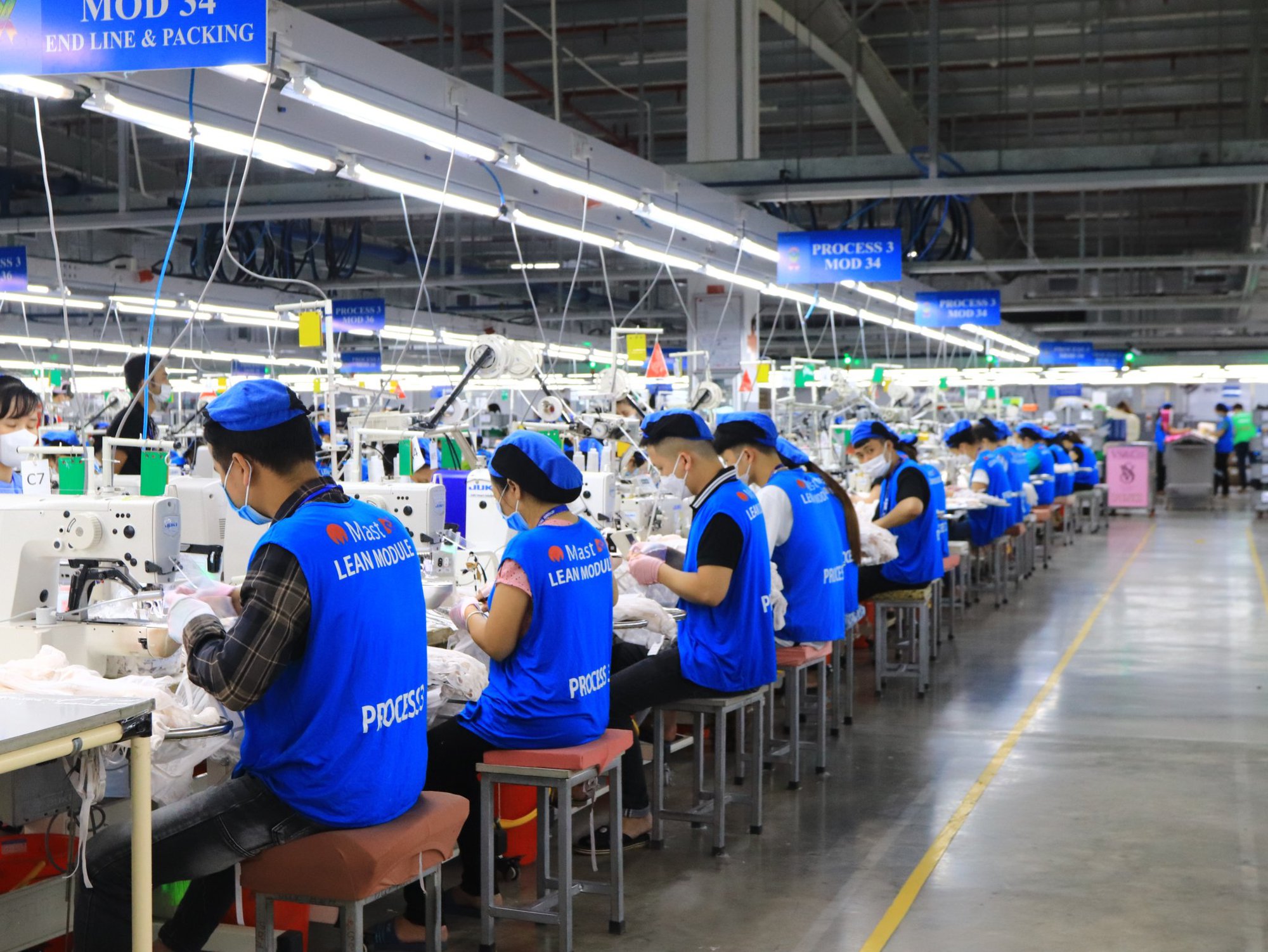 Công ty TNHH Crystal Martin Việt Nam chăm lo đời sống người lao động - DNTT online