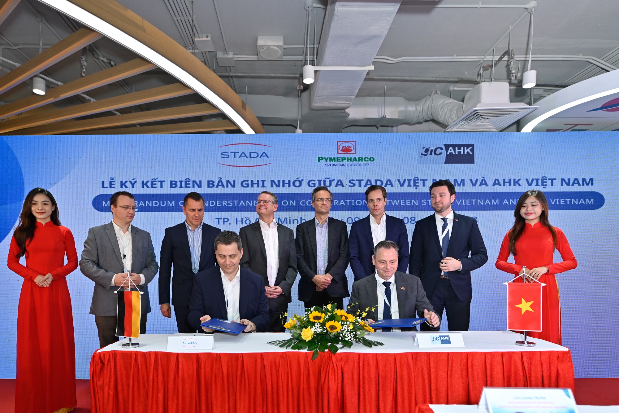 Khai trương trụ sở chính của STADA tại TP.HCM - DNTT online