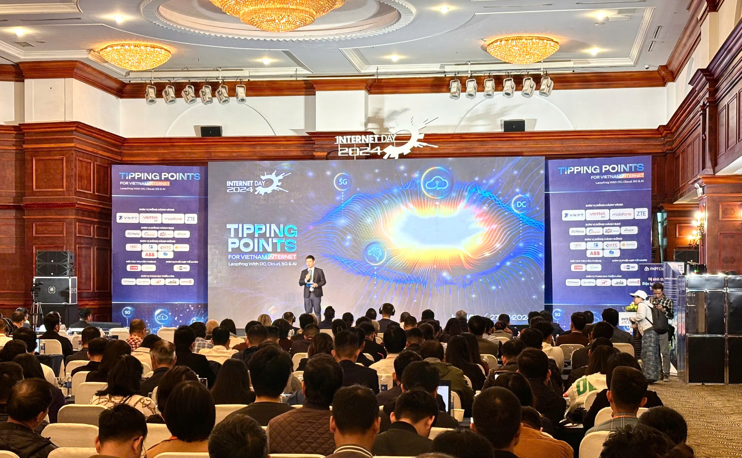 Vietnam Internet Day 2024: Đột phá với DC, 5G, Wifi 6E và Wifi 7 - DNTT ...
