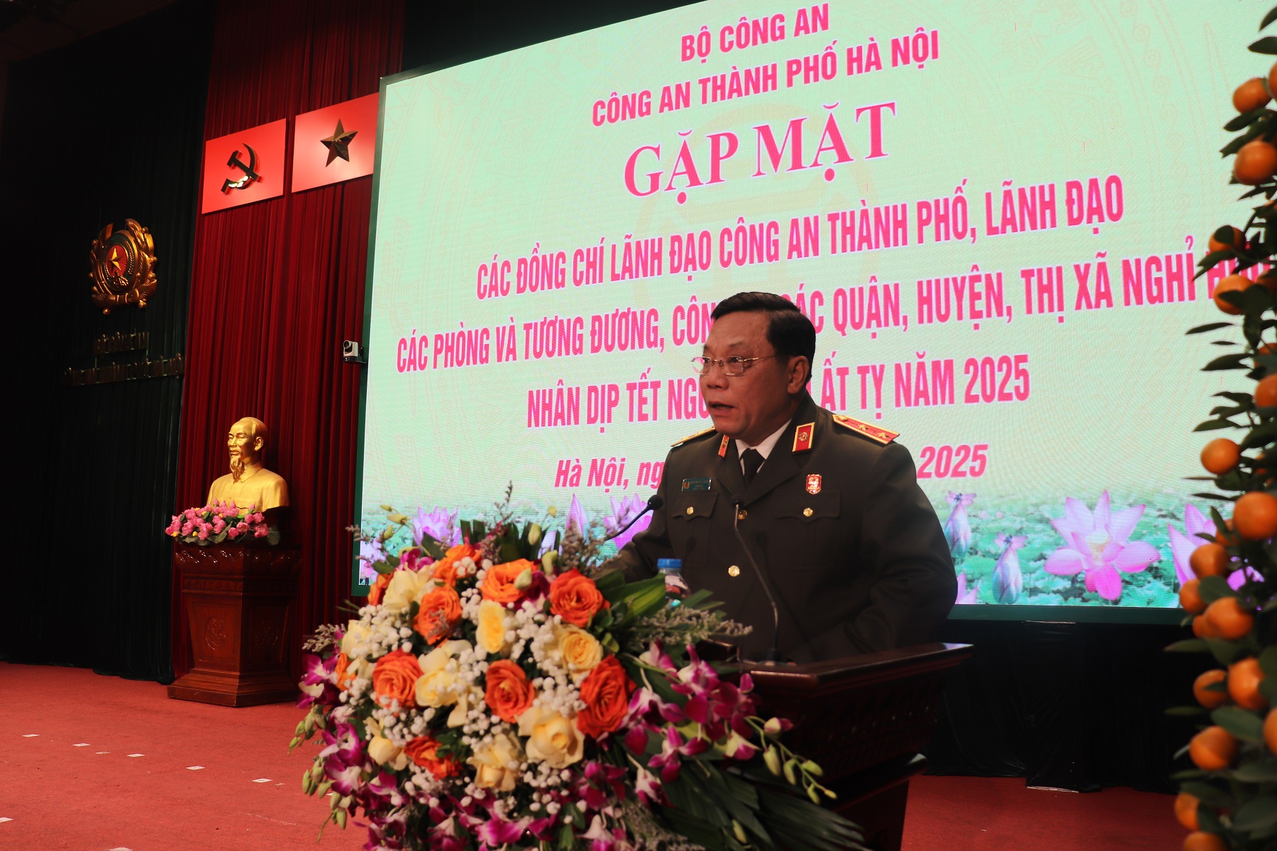 Hà Nội: Gặp mặt, chúc Tết các đồng chí nguyên lãnh đạo CATP nhân dịp ...