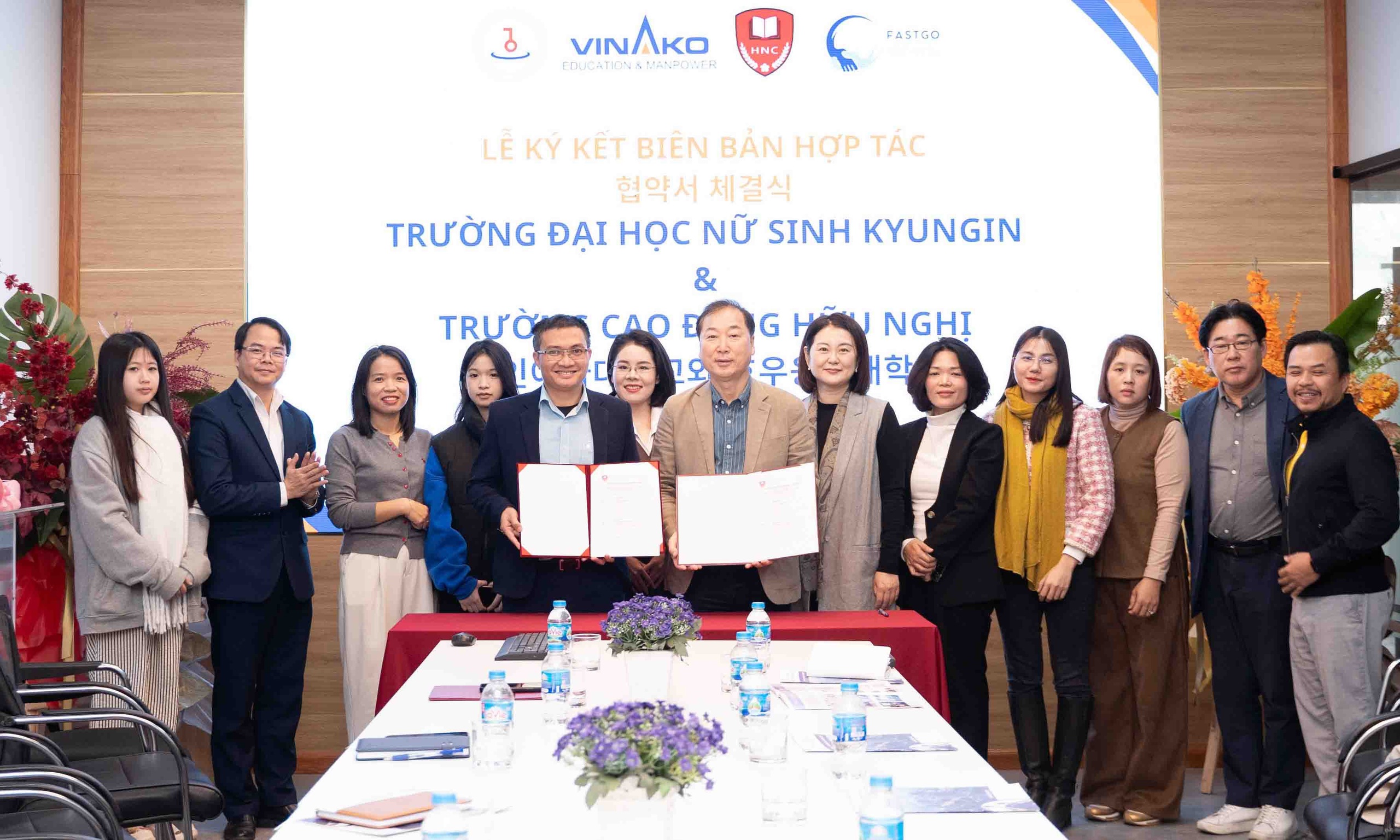 Tăng cường hội nhập giáo dục quốc tế qua hợp tác giữa Cao đẳng Hữu Nghị ...